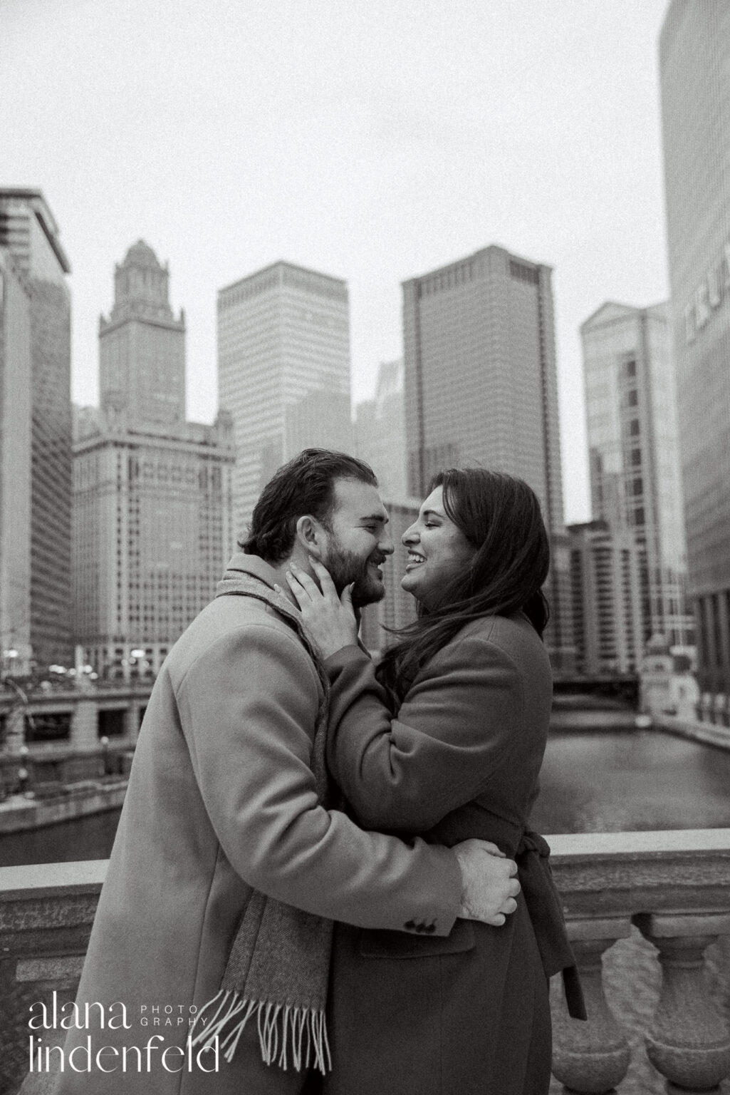 February Proposal in Chicago | Alissa + Cole - alanalindenfeld.com